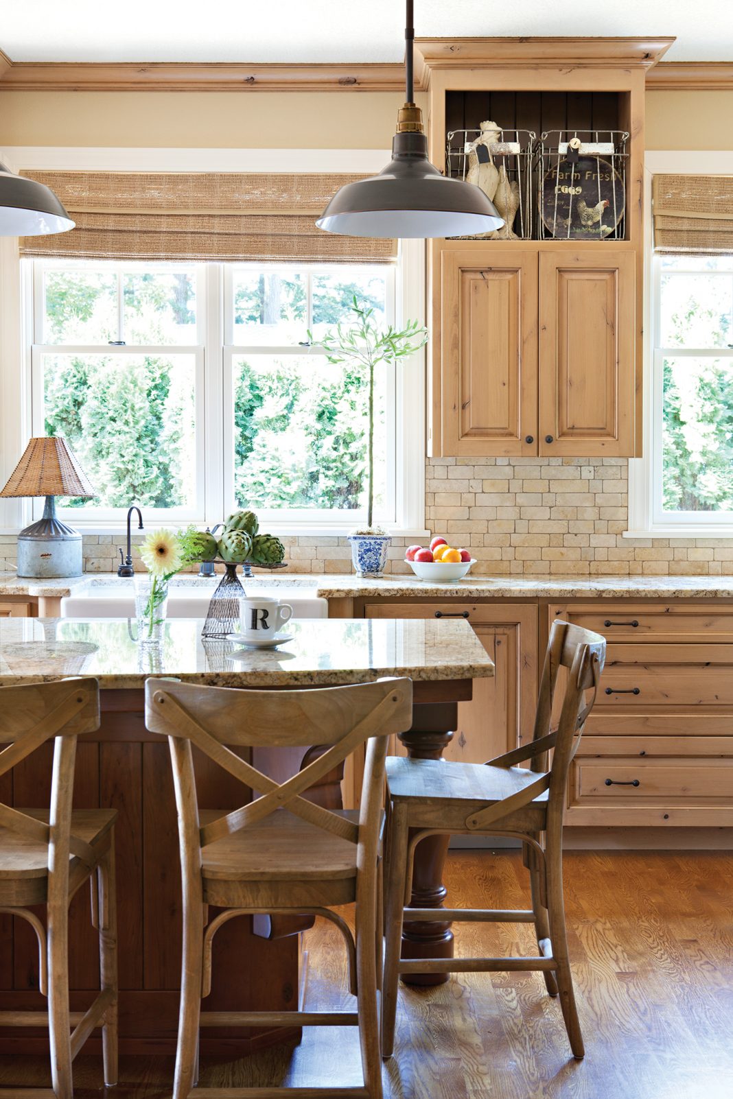 House Tour: A Portland Cottage With a Farmhouse History - Co