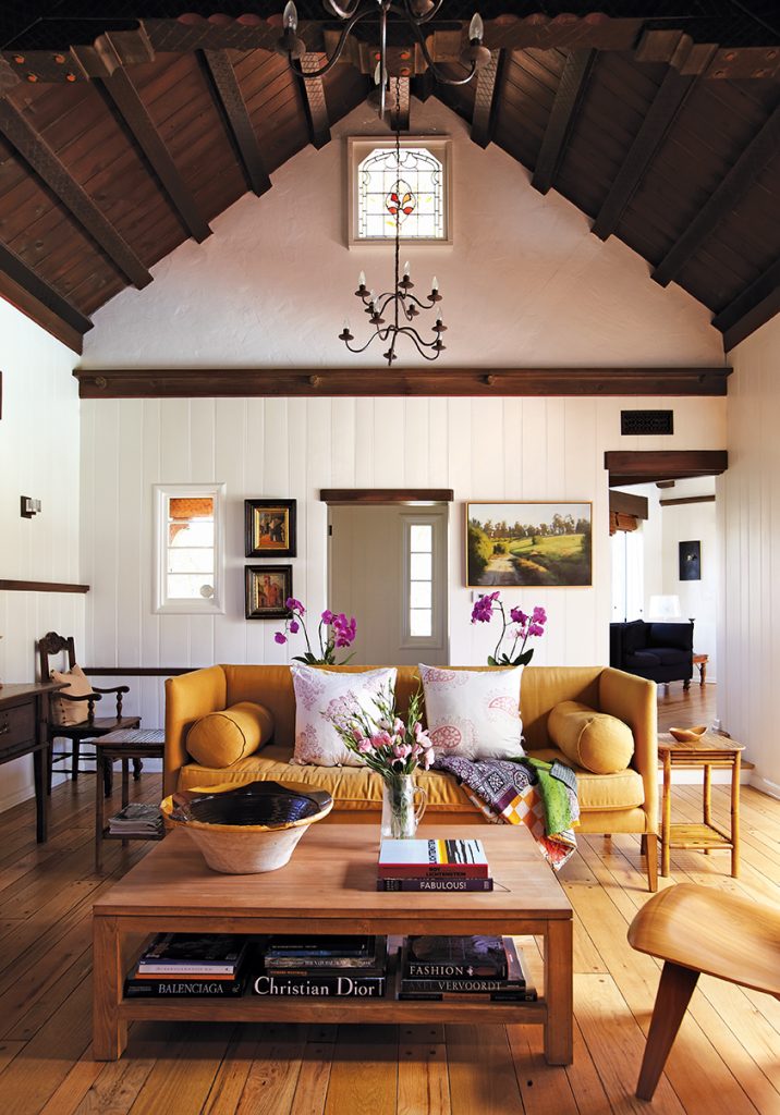 Let the Sunshine In: Our Favorite Yellow Rooms - Cottage sty