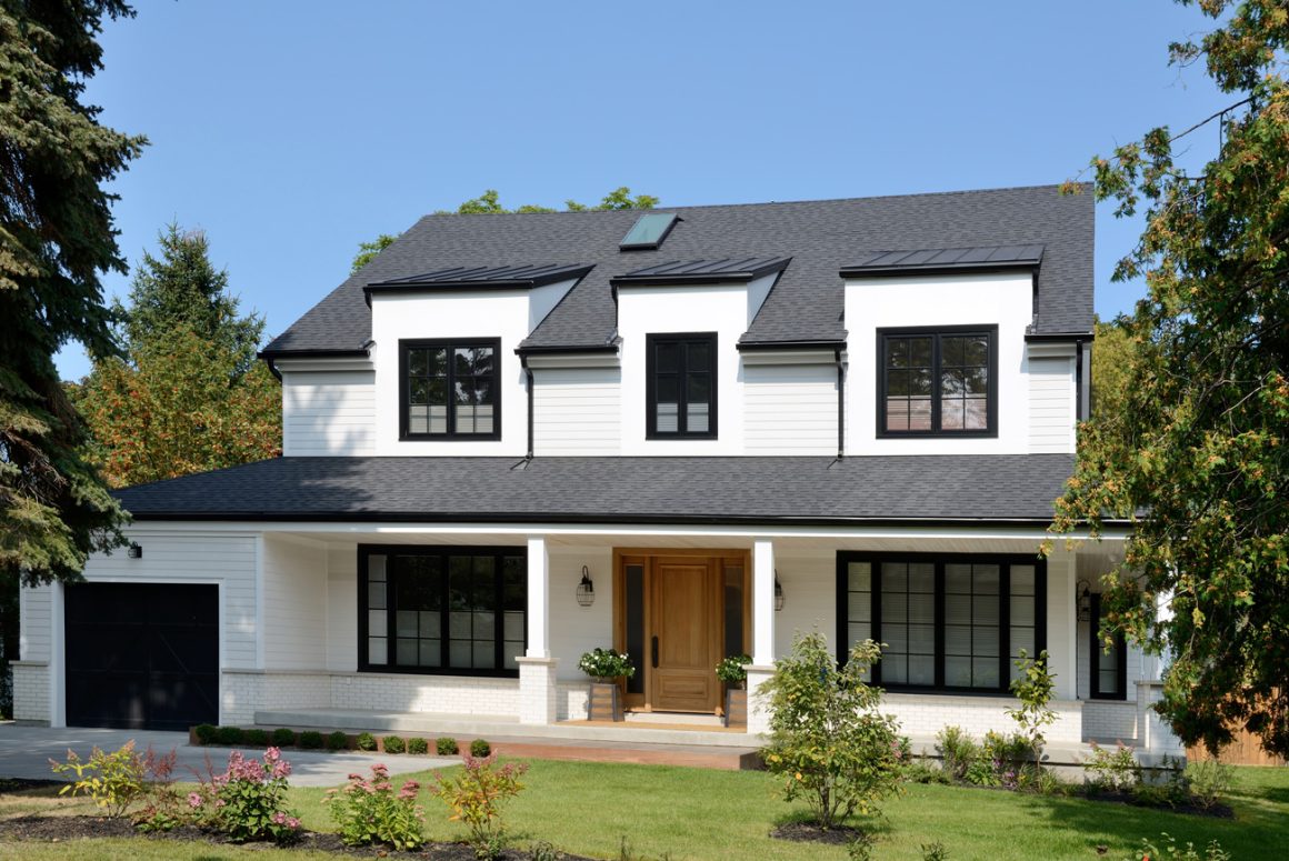 House Tour: A Custom Toronto Farm Cottage - Cottage style de