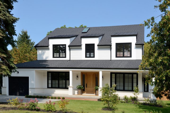 House Tour: A Custom Toronto Farm Cottage - Cottage style de