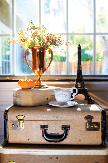 Fall Decorating Ideas with a Vintage Twist - Cottage style d