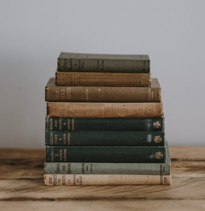 Shelf Life: Vintage Book Collection - Cottage style decorati
