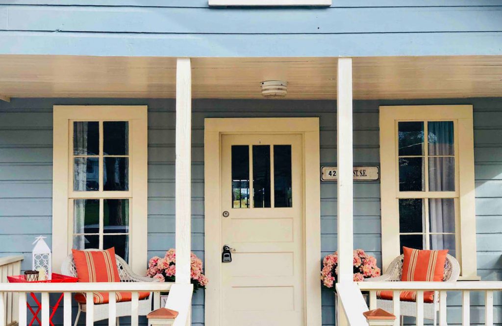 Best Beach Cottage Rentals - Cottage style decorating, renov