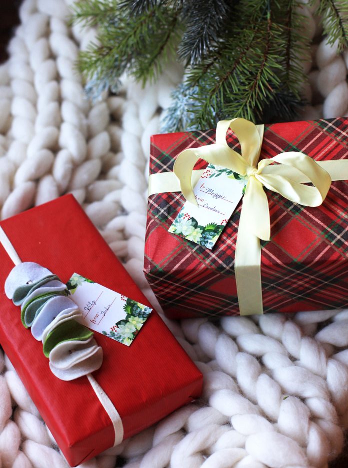 Creative Christmas Gift Wrap Tags Cottage Style Dec Creative Christmas Gift Wrap Tags Cottage Style Dec