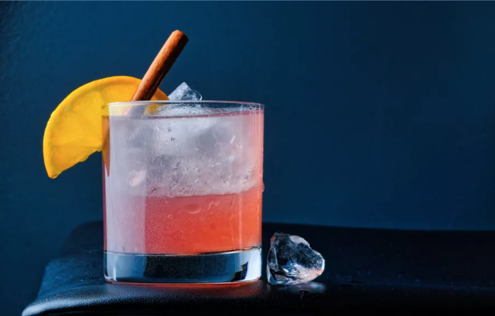 7 Easy Cocktail Recipes for A Crowd - Cottage style decorati