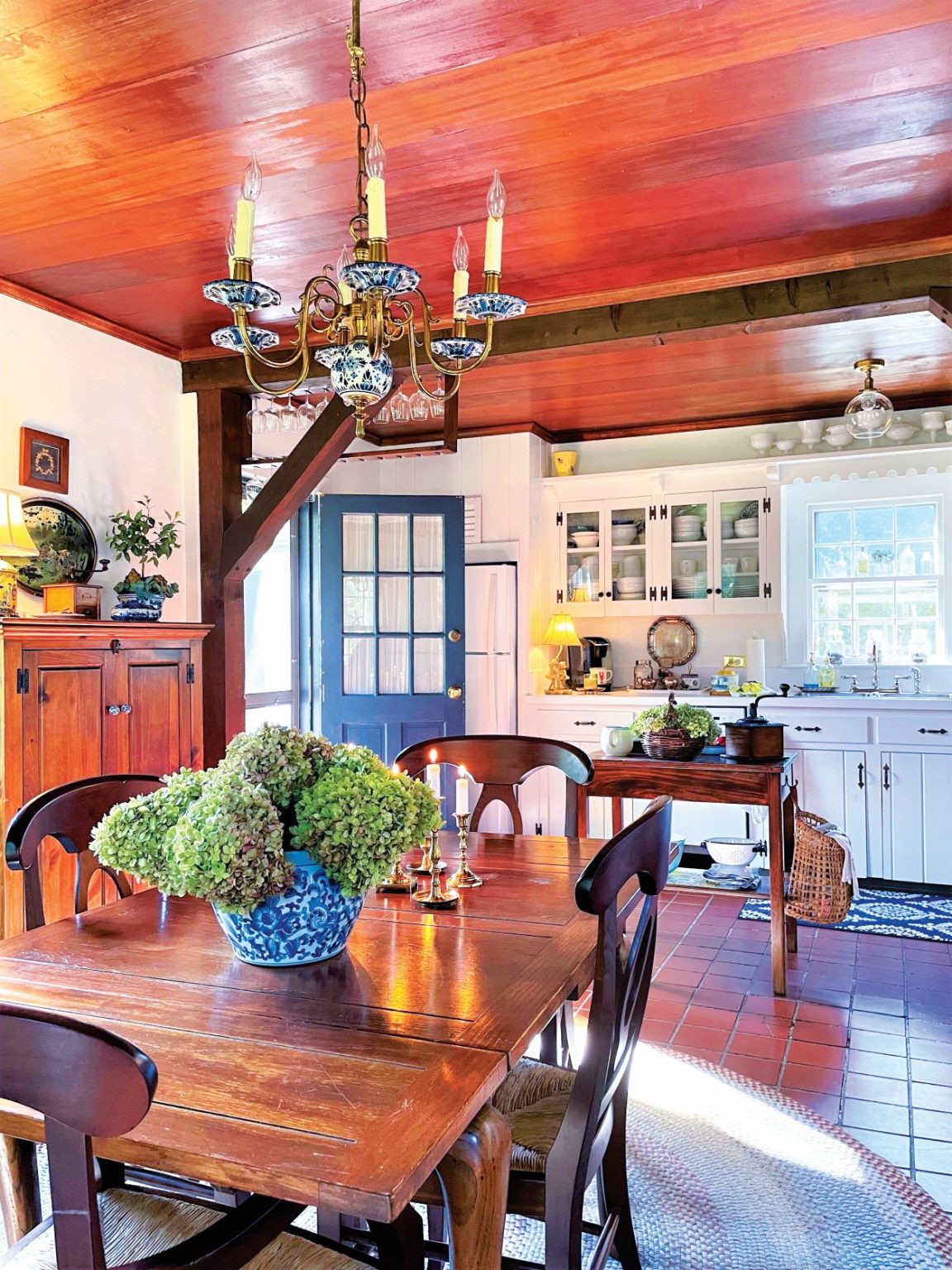 Home Tour: Carefree on Cape Cod - Cottage style decorating,