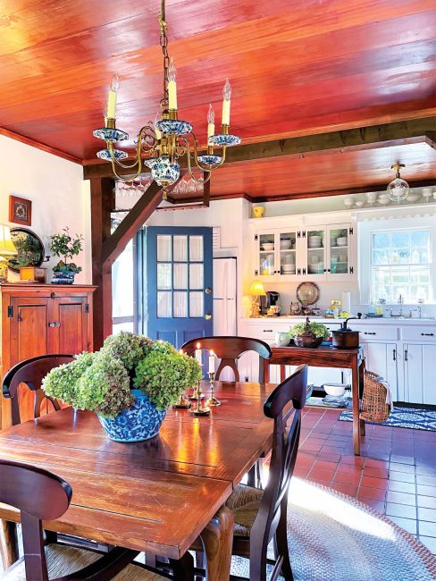 Home Tour: Carefree on Cape Cod - Cottage style decorating,