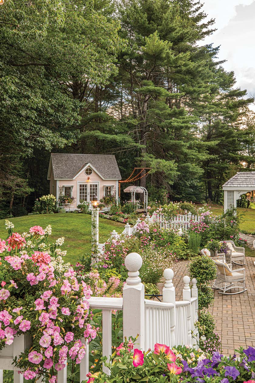 CottagesandBungalowsMag_StorySiloMedia_July_2022-225 - Cottage style ...